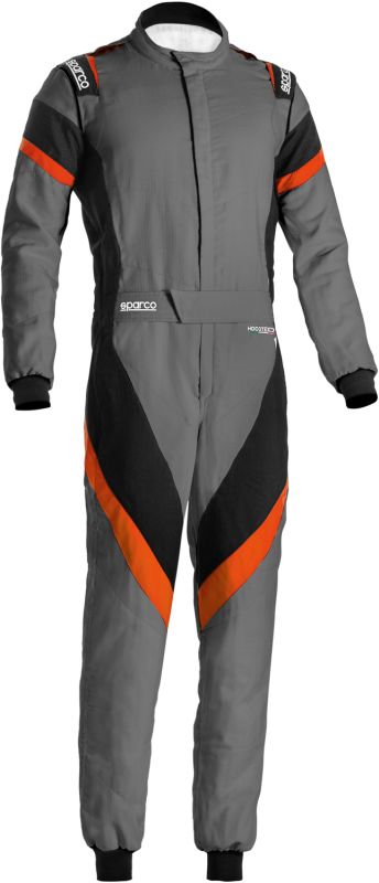 Rennoveralls mit FIA Homologation